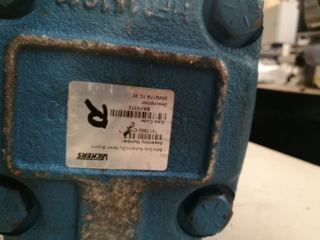 Bomba de paletas Vickers® 25VQ17A-1C20 — OPORTUNITATS